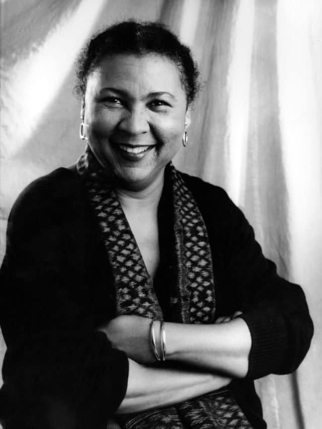 5 frases memoráveis de bell hooks - Paizinho, Ví­rgula!